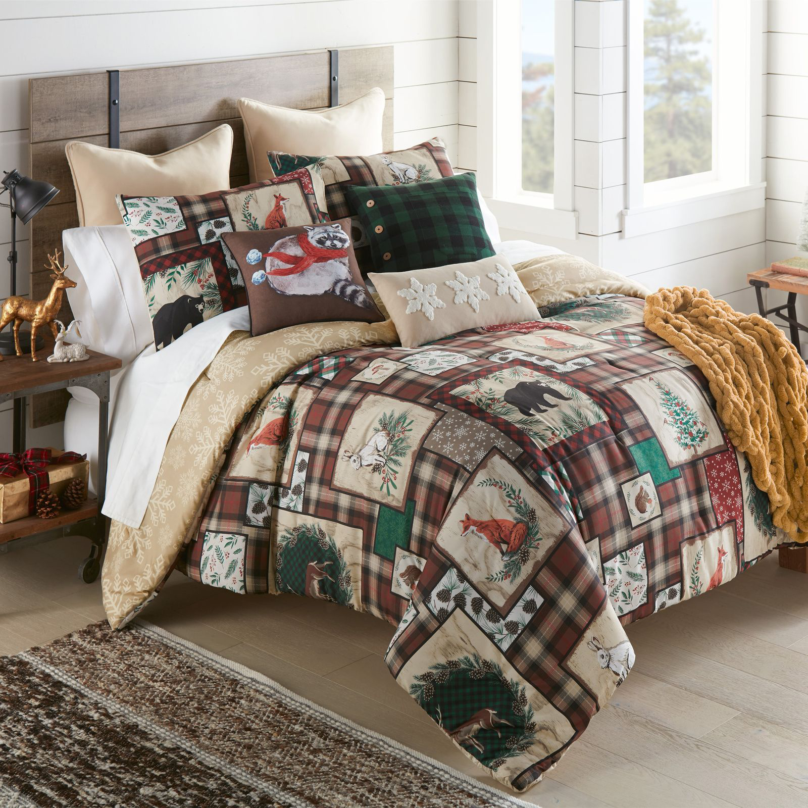 Donna Sharp Woodland Holiday Comforter Set | Bass Pro Shops